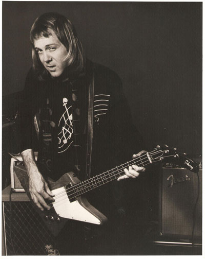 Explorer Bass Body - GitarreBassBau.de